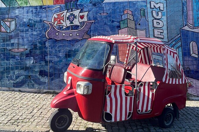 2h Lisbon Private Historical Center Tour by Tuk Tuk - What Travelers Say About This Tour