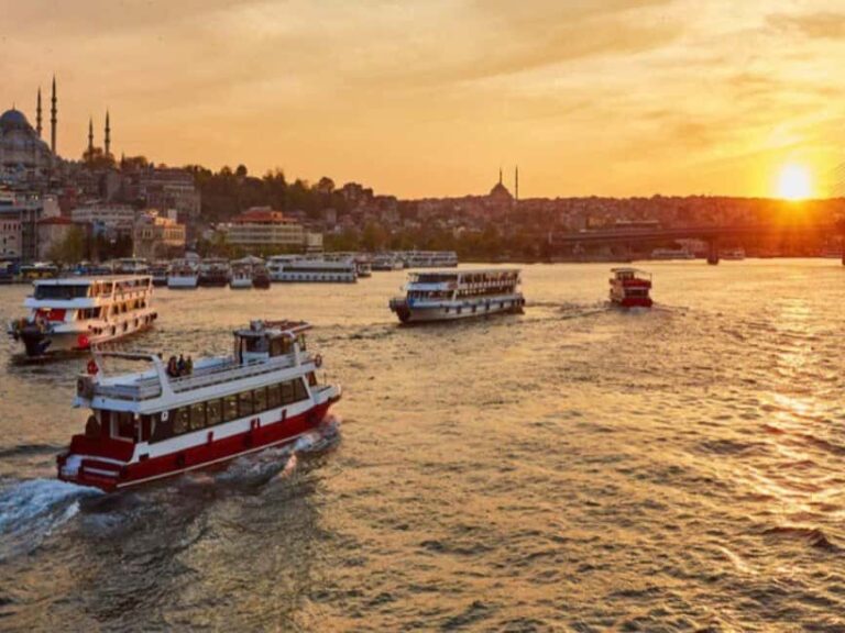 3-Hour Boat Tour with 1 hour break on the Asian Side - The Asian Side Stop