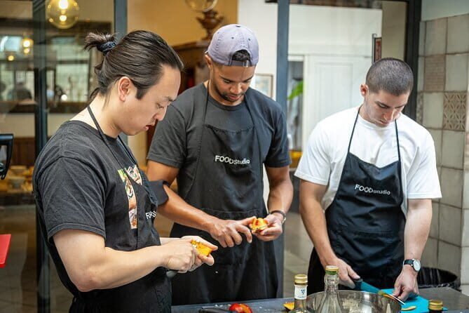 3 Hour Florence Pasta Making & Unlimited wine - What the Tour Includes and How It Works