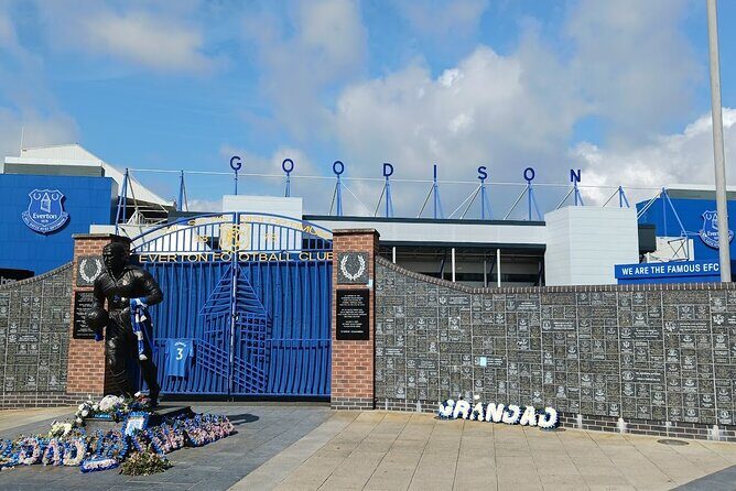 3 Hours Football Stadiums E-Bike Tour in United Kingdom - Practical Details and What to Expect