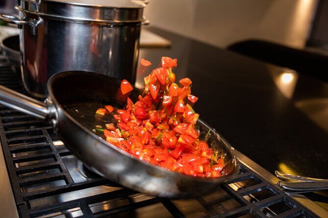 4 Hour Traditional Italian cooking Experience - The Location and Practicalities