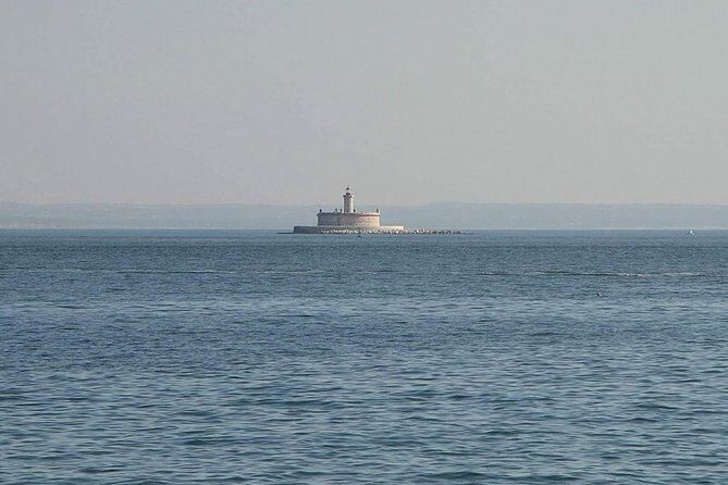 4 Hours Private Sailing Trip to Oeiras Beach - Who Is This Tour Best For?