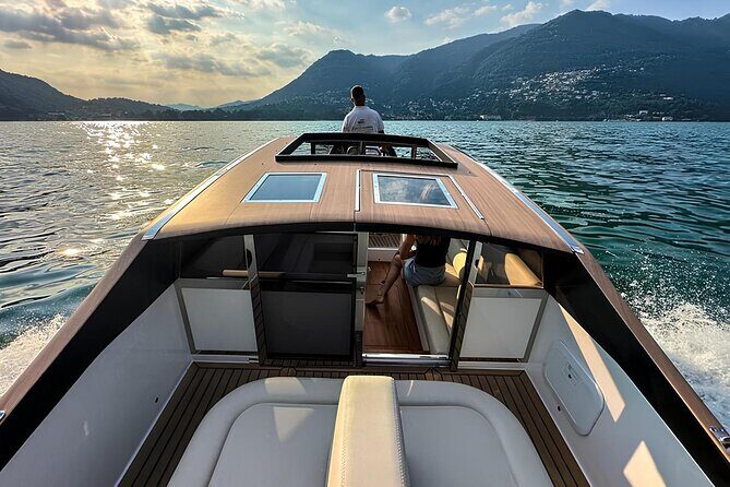 7-11 Guests Luxury Limousine Boat Private Tour of Lake Como - FAQs