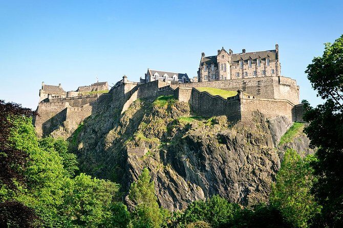 7 Day Tour Exploring England and Scotland starting from London - Value for Money