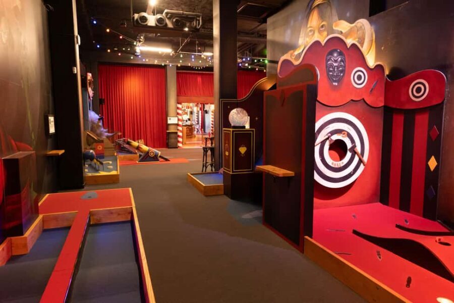 9-hole Crazy Golf in Bordeaux - Value for Money