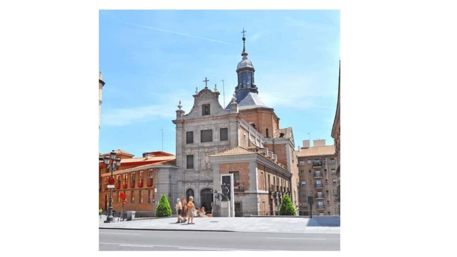 A more complete and fun audio-guided tour with an urban tuk-tuk - What Do Travelers Say?