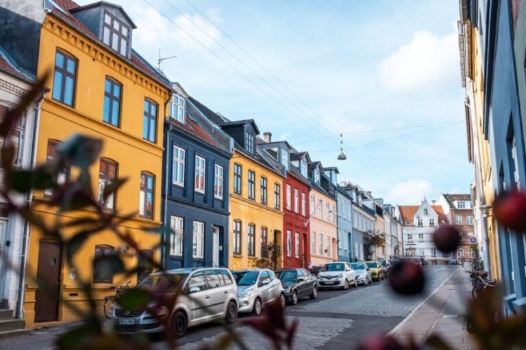 Aarhus: Surprise City Walking Tour with Local Guide - What to Expect: Practicalities and Experience Highlights
