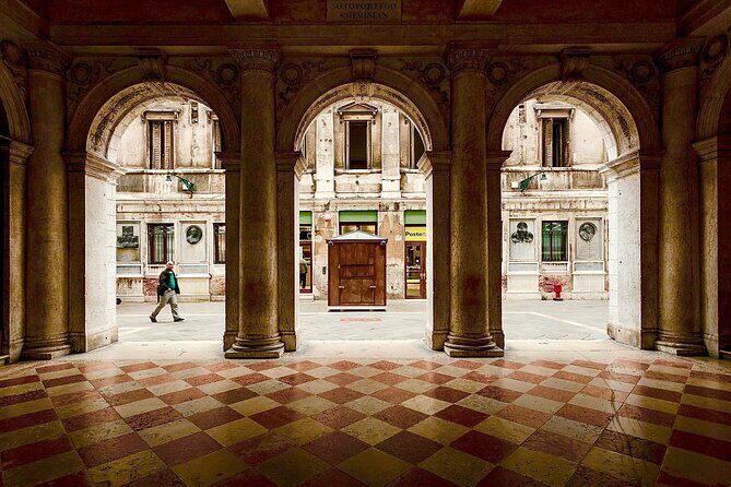 Afternoon in Venice : Basilica + Doge's Palace + Gondola - In-Depth Breakdown of the Itinerary