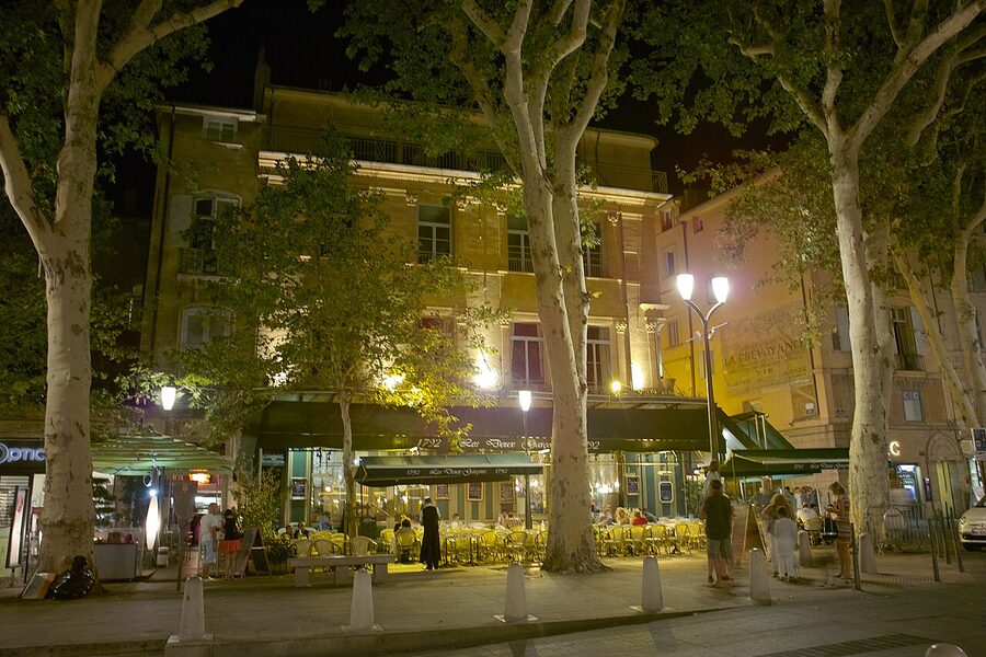 Café Les Deux Garçons on cours Mirabeau in Aix-en-Provence