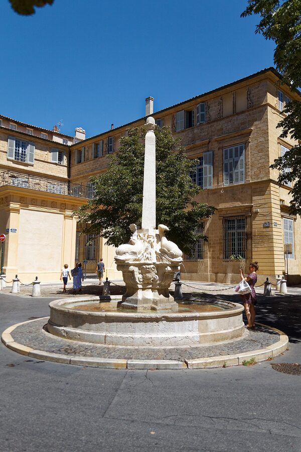 Fontaine des Quatre Dauphins detail in the Mazarin quarter, Aix-en-Provence