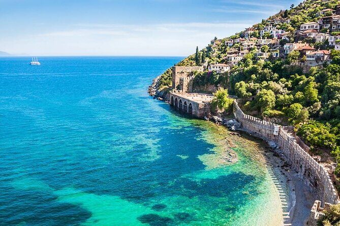 Alanya Catamaran Boat Tour with Lunch, Soft Drinks & Transfer - What’s Included and What’s Not