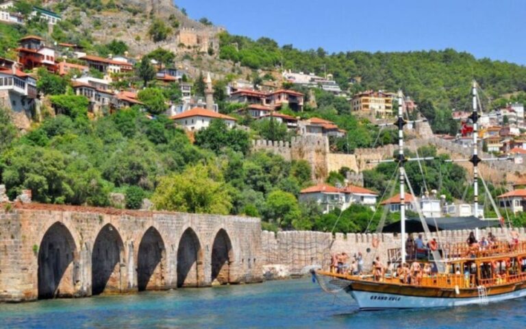 Alanya: Relax Boat Trip With Lunch & Swimming - Who Would Enjoy This Tour?