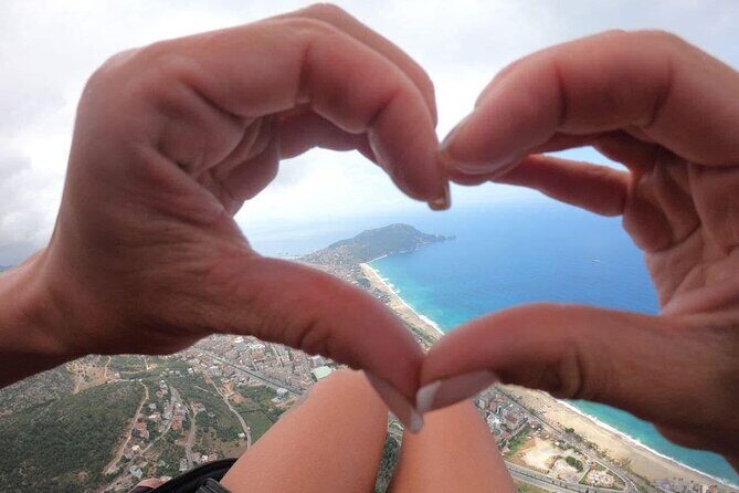 Alanya Tandem Paragliding Experience - What to Expect During the Flight