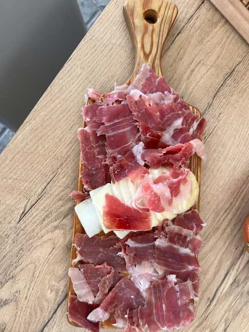 Albufeira Food Experience: Land & Sea Tapas w/ Wines - The Real Experience: What Makes It Stand Out?