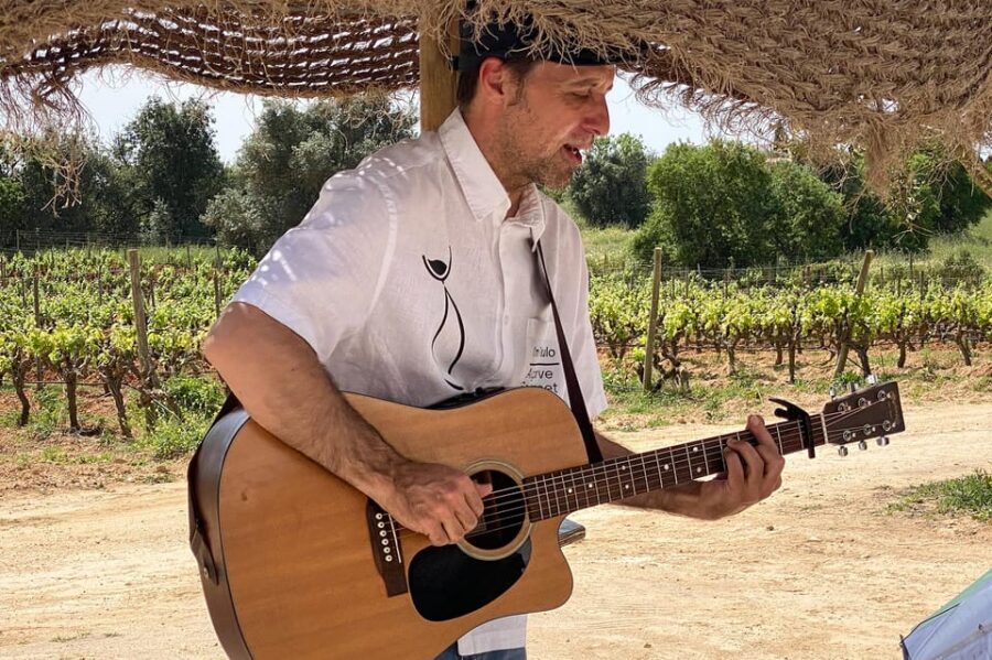Albufeira/Porches/Vilamoura: Wine Tasting with Tapas & Music - What the Reviews Say