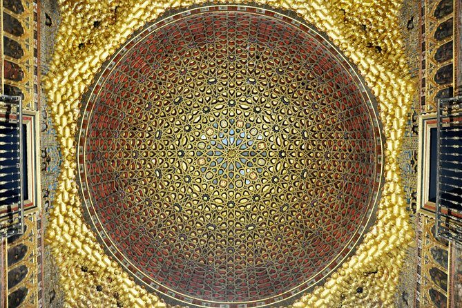 Alcázar, Cathedral & Giralda: Guided Tour with Fast-Track Tickets - A Deep Dive into the Experience