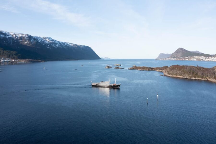 Ålesund: Archipelago Cruise - Who Should Consider This Tour?