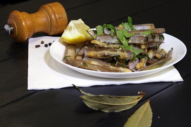 Algarve Food Tour in Portimão - Key Points