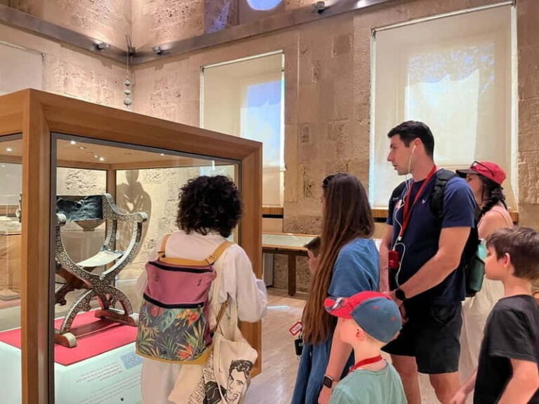 Alhambra Surroundings: History, Architecture and Legends - Exploring the Itinerary: What You Can Expect