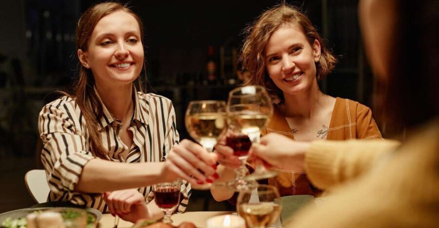 Alicante: Food Walking Tour with Wine Tasting and Tapas - Who Will Love This Tour?