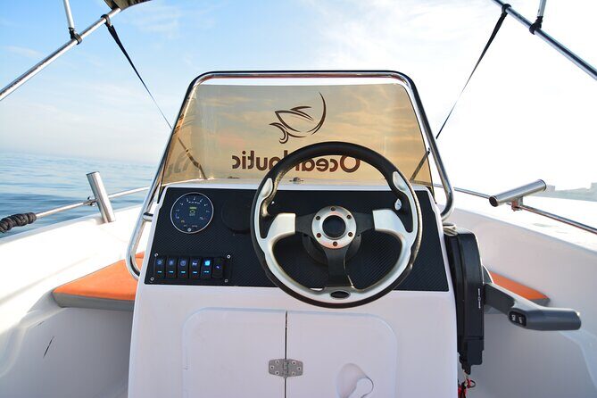Alquiler de barco sin titulacion en Malaga - Why Travelers Rate This Experience a Perfect 5
