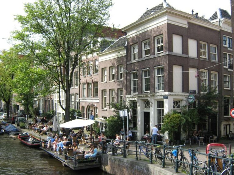 Amsterdam: Guided Sightseeing Bike Tour - Who Should Consider This Tour