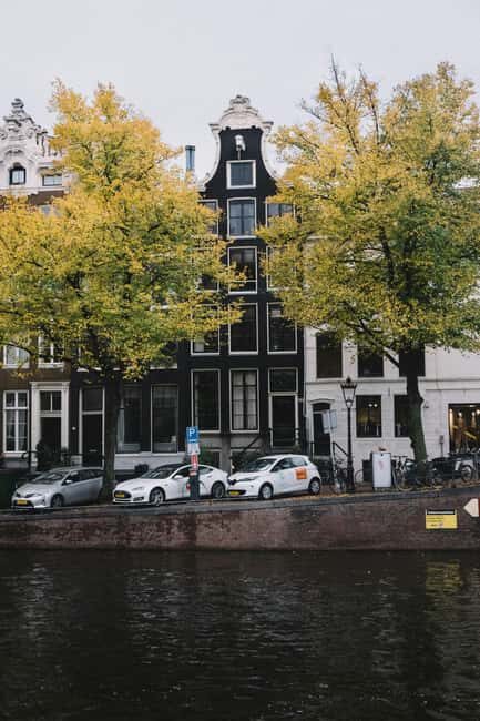 Amsterdam: Hidden Gems and Highlights in DE/EN/IT - Why This Tour Is Worth Considering