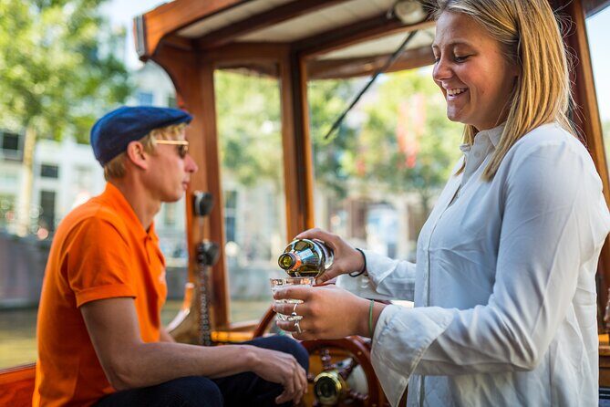 Amsterdam Historic Tour On Classic Saloon Boat - Onboard Experience & Customer Insights