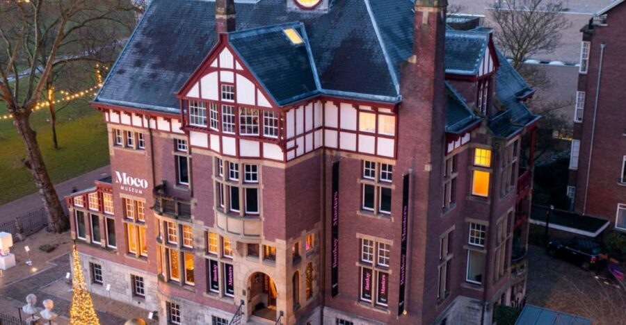 Amsterdam: Moco Museum & Nightclubs Admission Combo w/ Taxi - Who Should Consider This Tour?