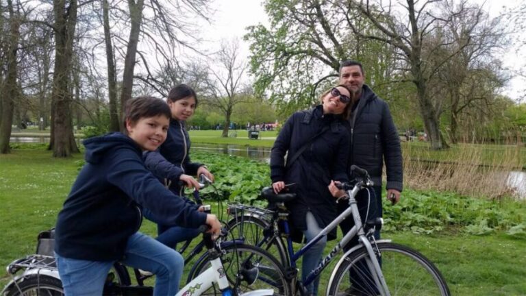 Amsterdam: Private City Bike Tour in italian - Practical Details and Value