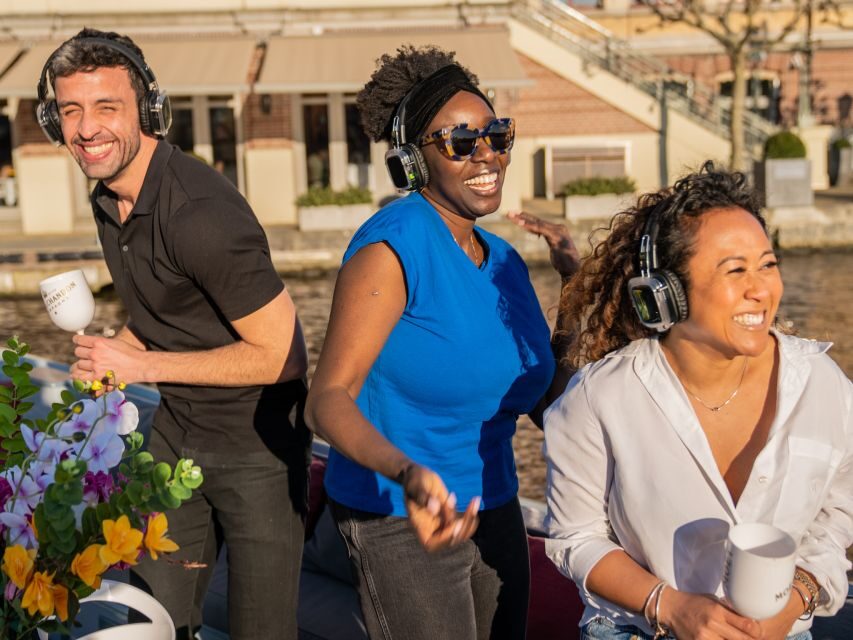 Amsterdam: Private Luxury Cruise with Drinks & Silent Disco - The Sights and Landmarks