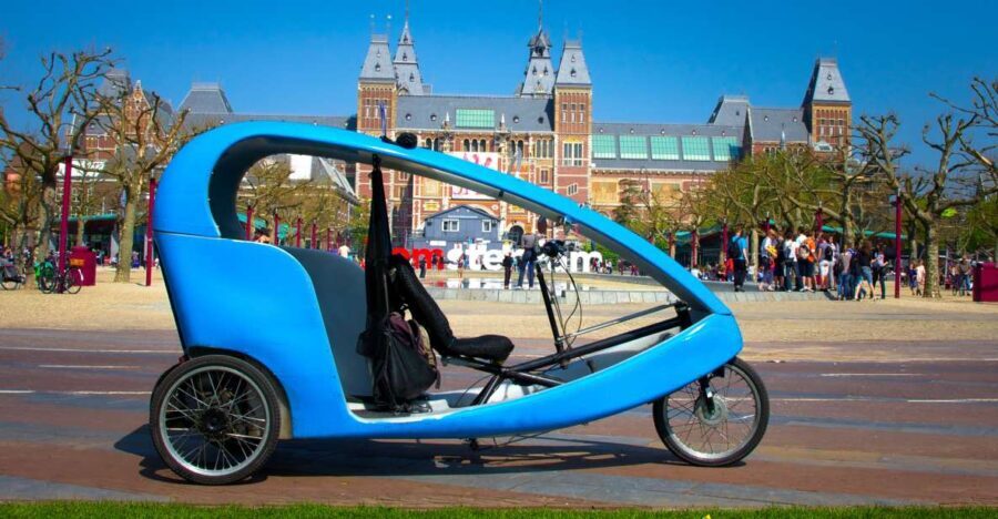 Amsterdam: Private Pedicab Historical Sightseeing Tour - What Travelers Say