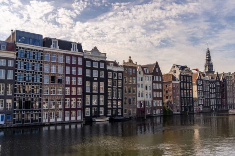 Amsterdam Walking Tour with Cheese Tasting - The Experience in Action: What Travelers Are Saying