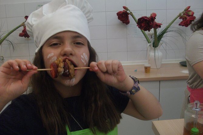 Ancient Greek Donuts Made with Fun - Key Points