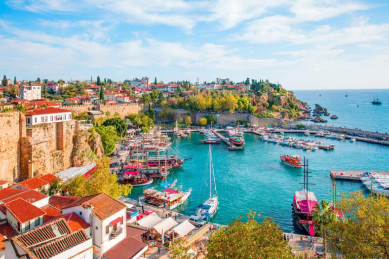 Antalya/Kemer: Old City Tour w/Olympos Cable Car & Boat Ride - Who Should Consider This Tour?