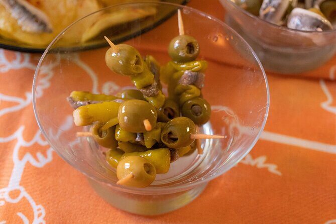 Any Day is Sunday: Paella Cooking Class with Tapas and Sangria - Detailed Breakdown of the Experience