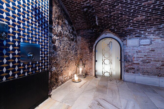 Arabian Baths and 15 min massage at Madrid's Hammam Al Ándalus - The Itinerary Breakdown