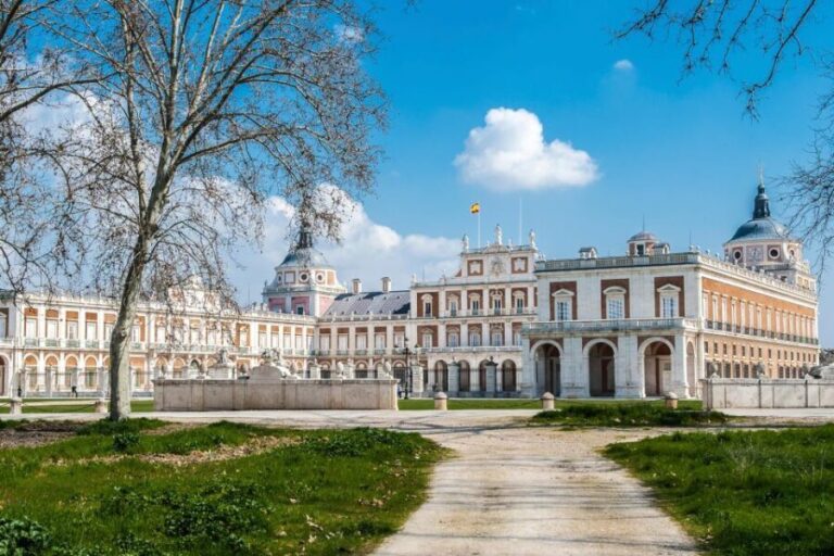 Aranjuez: Fast-Track Entry to the Royal Palace - A Closer Look at the Experience
