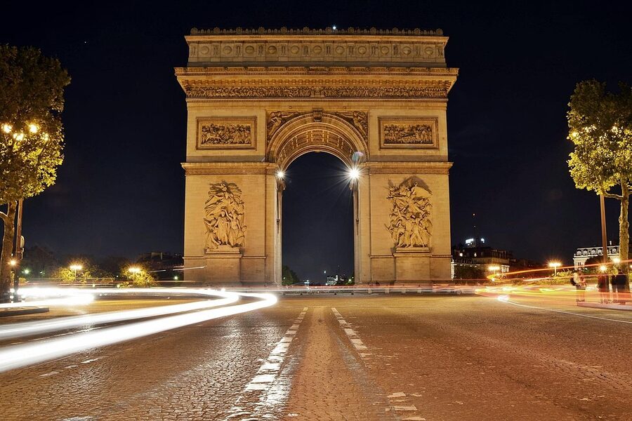 Arc de Triomphe Paris on a clear day with traffic