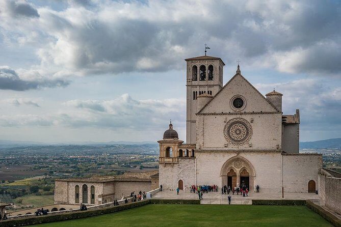 Assisi and Cascia Private Day Tour from Rome with Lunch - A Deep Dive into the Assisi and Cascia Experience