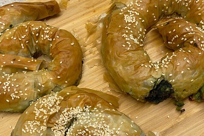 Athens: Traditional Vegan Cooking Class incl. Drinks - Who Should Book This Tour?