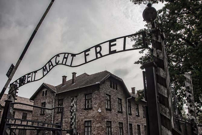 Auschwitz Guided Tour - The Sum Up: Is This Tour Worth It?