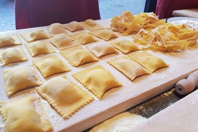 Authentic Italian Pasta Making Class in Rome - Authenticity and Guest Experiences