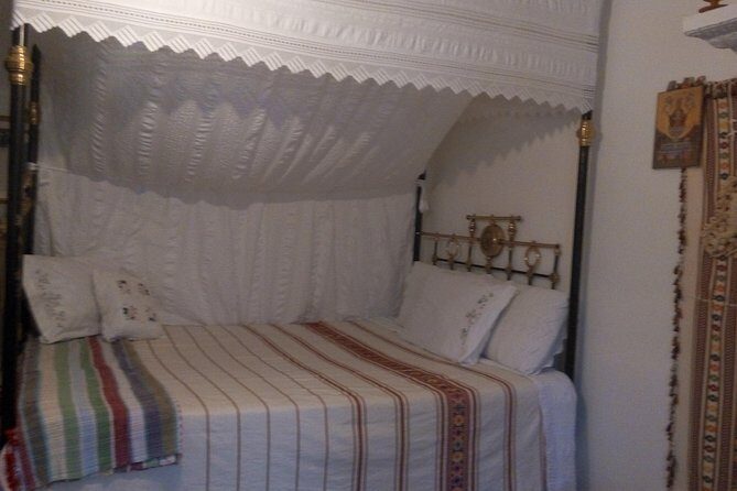 Authentic Paphos: Culture, Flavors and Traditions - Transportation and Logistics