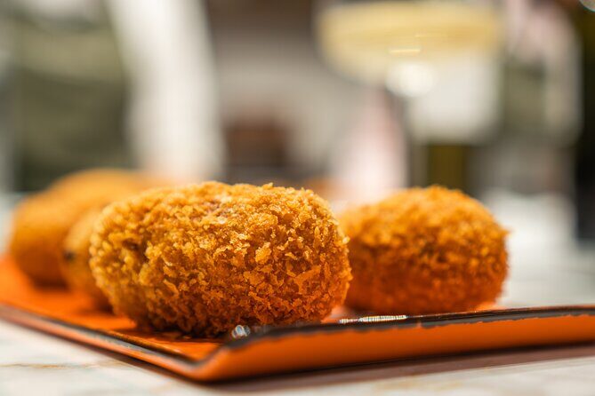 Authentic Roman Pizza, Suppli & Gelato Workshop with Italian Wine - Enjoy Your Roman Feast