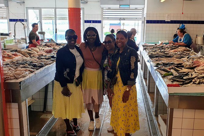 Aveiro Small Group Tour with Typical Boat Ride, offer wine bottle - What’s Included and What to Keep in Mind