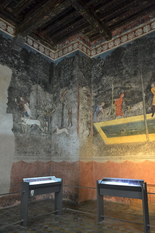 Stag Room frescoes in the Palais des Papes Avignon