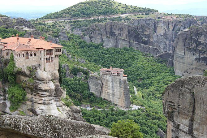 Award-Winning 2-Day Private Delphi & Meteora Tour - Transport and Comfort: What It Means for You