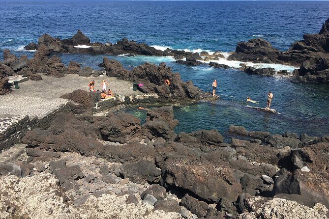 Award-Winning Curated Pico Wine Tasting, Food & Cultural Tour - Stop 2: Walking the UNESCO Vineyards