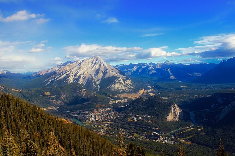 Banff town with Canadian Rockies in the background